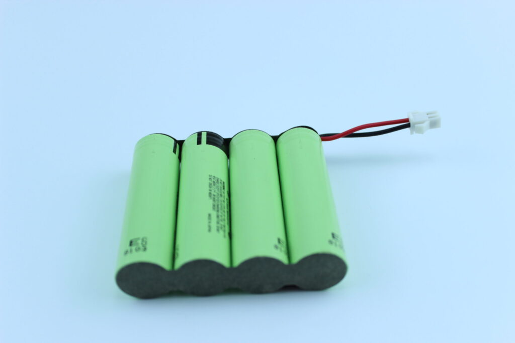 14.8V 3.4Ah 4S1P Lithium ion Battery Pack - Lithium Battery Pack ...
